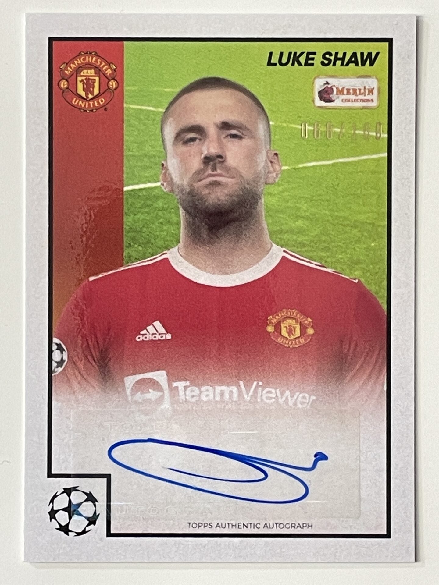 36 Luke Shaw Manchester United Base Autograph 068/100 Topps Merlin Her ...
