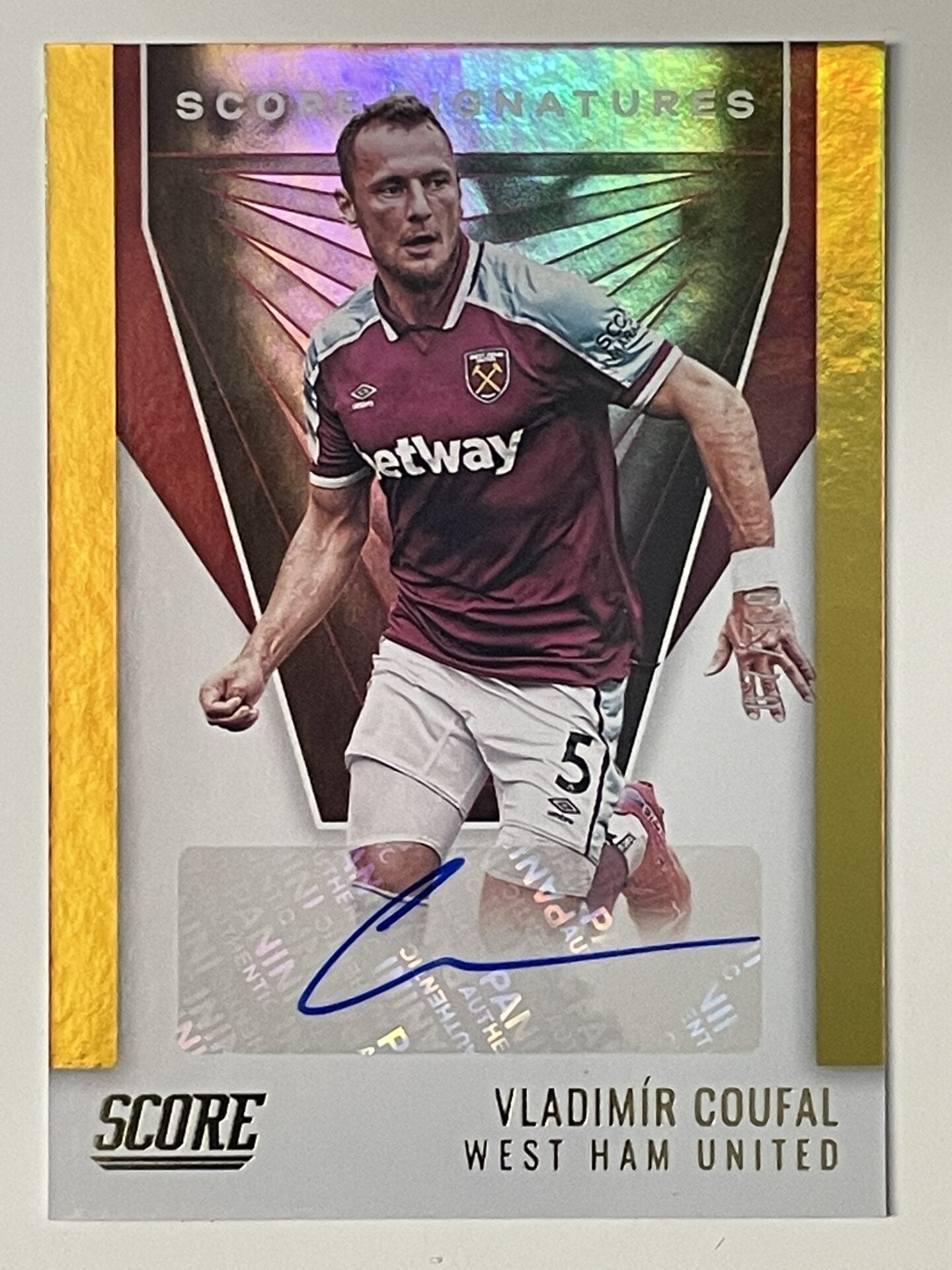 Score Signatures Gold Parallel Vladimir Coufal West Ham Panini Premier ...